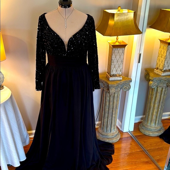 Lanting | Dresses | Lan Ting Elegant Black Sequin Evening Gown | Poshmark